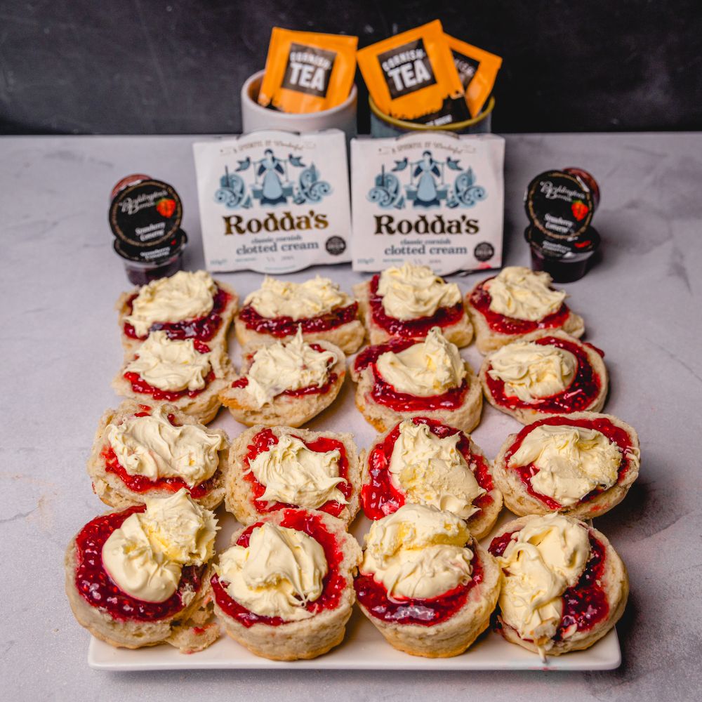 Cornish Cream Tea I Afternoon Tea Hamper Delivery I Cornwall Cream Tea Cornish Cream Tea I Afternoon Tea Hamper Delivery I Cornwall Cream Tea