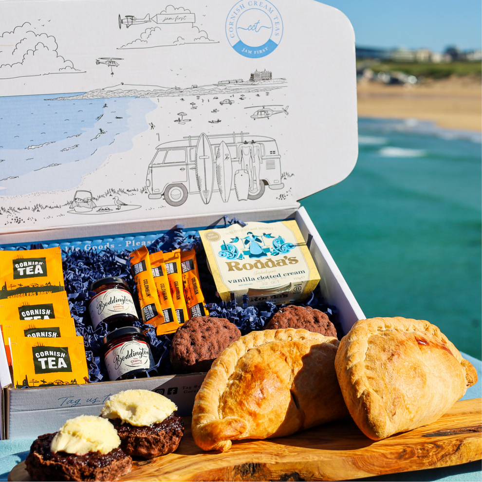 The Chocolate Scone & Pasty Hamper – Cornish Cream Teas