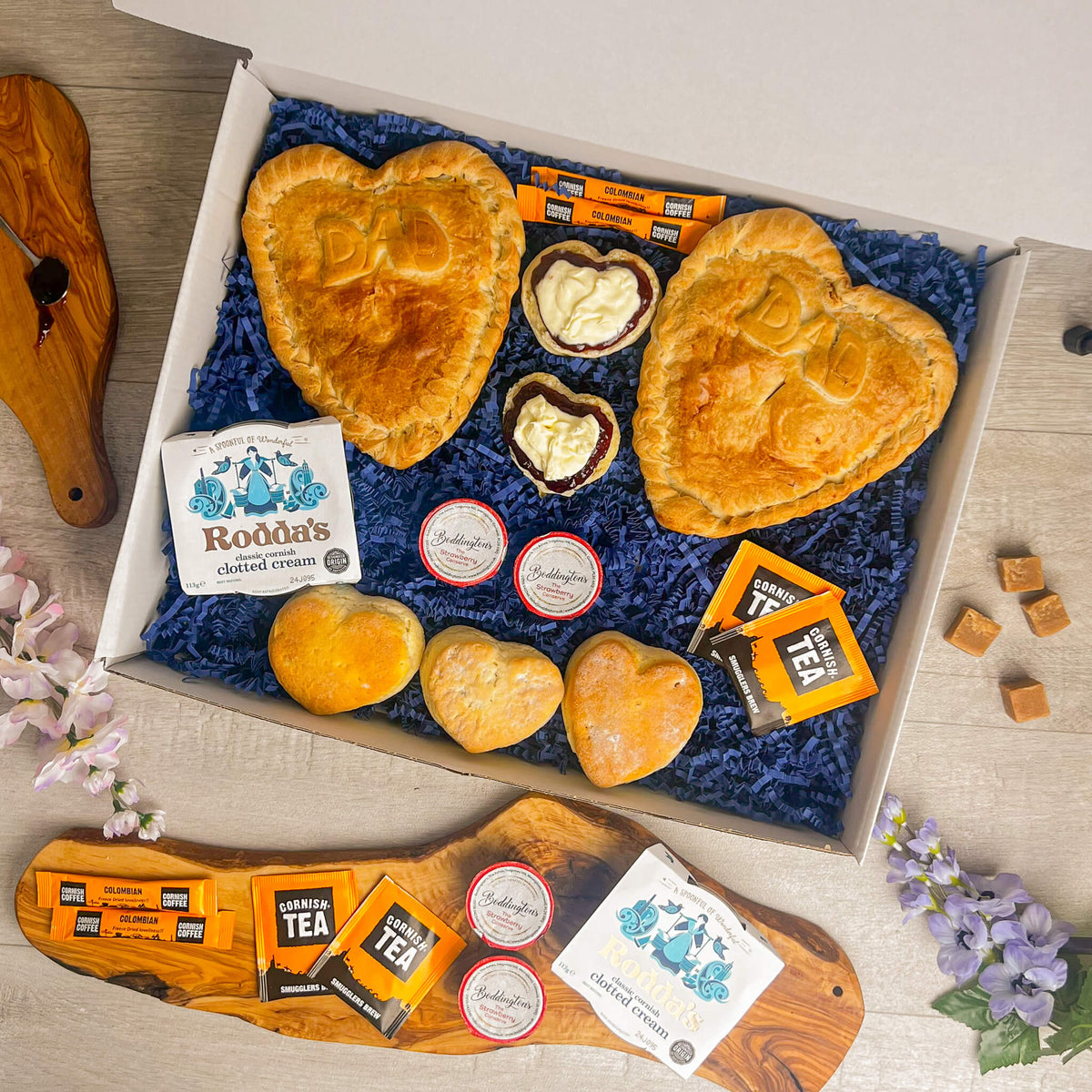 Cornish Cream Tea I Afternoon Tea Hamper Delivery I Cornwall Cream Tea ...