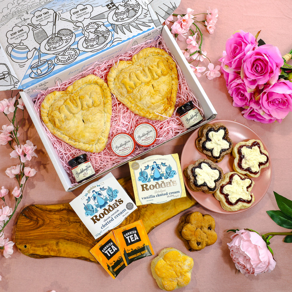 The Mums Heart Cherry & Jam Box – Cornish Cream Teas